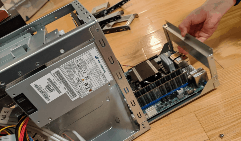 AMD 8-Core EPYC Home Server Build - b3n.org